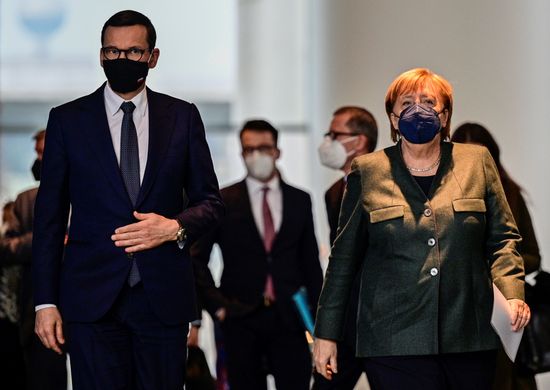 German Chancellor Angela Merkel R Polish Editorial Stock Photo - Stock ...