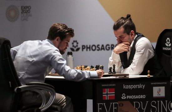 Defending Champion Magnus Carlsen Norway L - Foto de stock de contenido ...