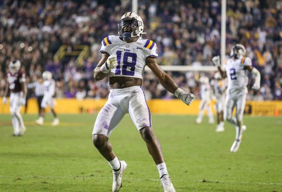 Lsu Linebacker Damone Clark 18 Celebrates Editorial Stock Photo - Stock ...