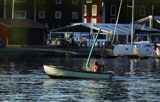 Crayfishing Premiere Motala Harbor Glorious Weather Editorial Stock ...