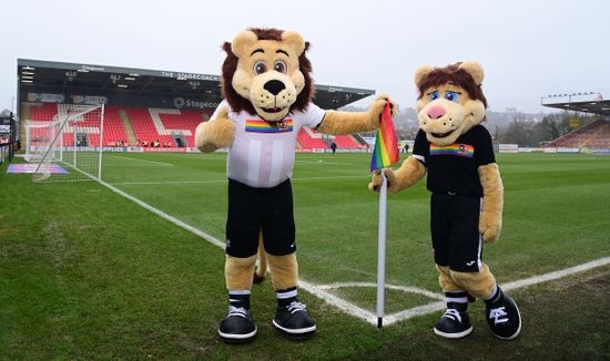 Exeter City Mascots Grecian Lexy Lions Editorial Stock Photo - Stock ...