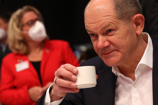 German Federal Chancellor Olaf Scholz Drinks Editorial Stock Photo ...