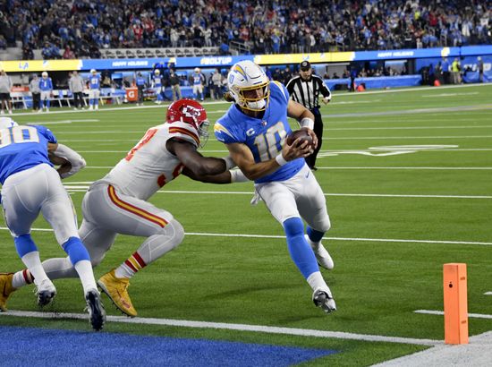 Los Angeles Chargers Quarterback Justin Herbert Editorial Stock Photo ...