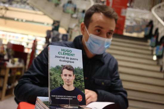 Hugo Clement Journalist Animal Welfare Activist Editorial Stock Photo ...
