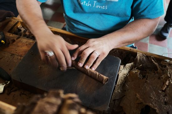 Worker Makes Handmade Cigars Cigar Factory Editorial Stock Photo ...