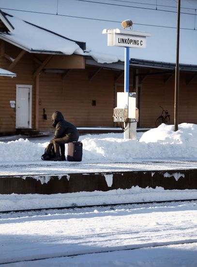 Continued Problems Sj Trains Someone Waiting Editorial Stock Photo ...