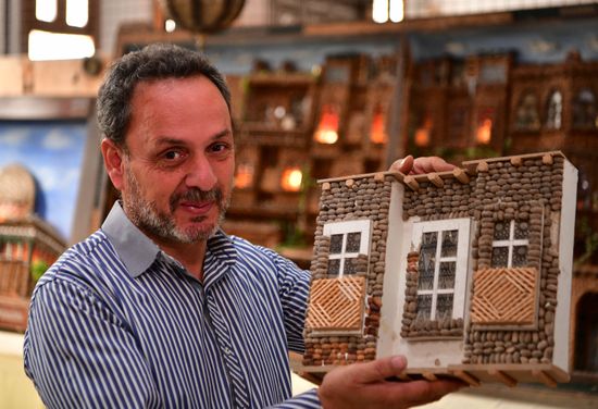 Mazen Shaiban Syrian Artist Shows 3d Editorial Stock Photo - Stock ...