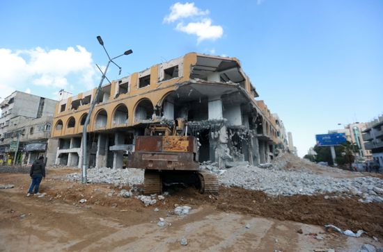 Palestinian Workers Remove Rubbles Aljawhara Tower Editorial Stock ...
