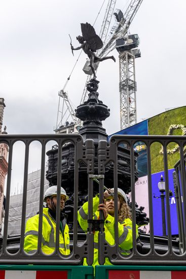 Boarded Eros Statue Piccadilly Circus London Editorial Stock Photo ...
