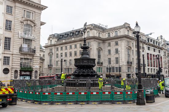 Boarded Eros Statue Piccadilly Circus London Editorial Stock Photo ...