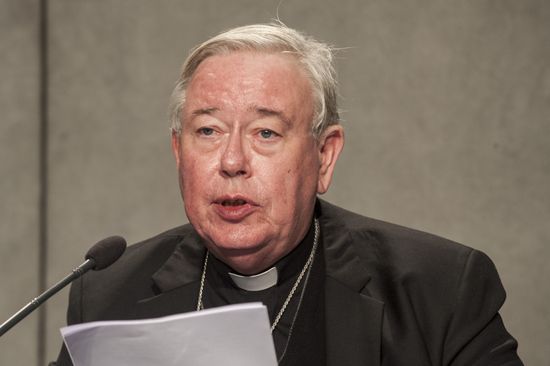 Card Jeanclaude Hollerich Archbishop Luxembourg President Editorial ...
