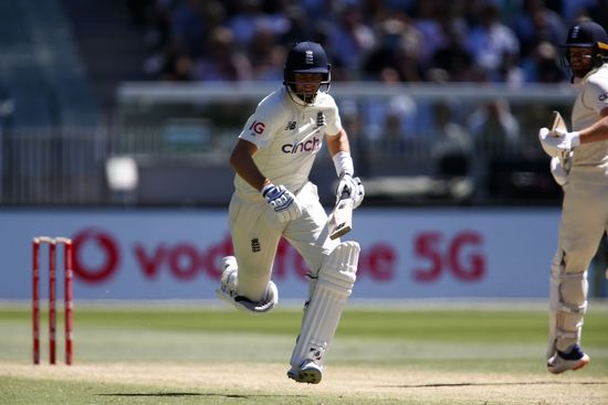 Joe Root England Runs Between Wickets Editorial Stock Photo - Stock ...