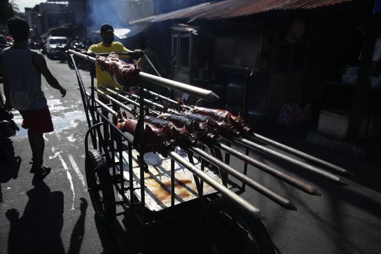 Filipino Vendor Sells Lechon Roasted Piglets Editorial Stock Photo ...