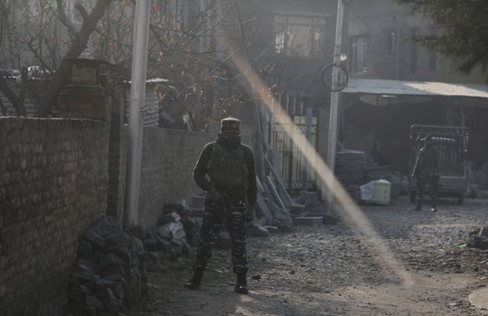 Armed Indian Paramilitary Soldier Stands Guard Editorial Stock Photo ...
