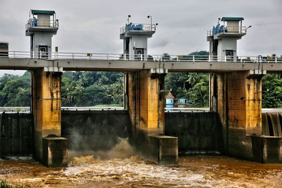 Polgolla Barrage Erroneously Known Polgolla Dam Editorial Stock Photo ...