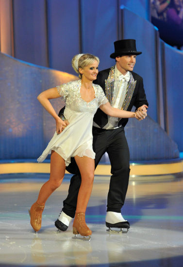 Vanilla Ice Dancing Partner Katie Stainsby Editorial Stock Photo ...