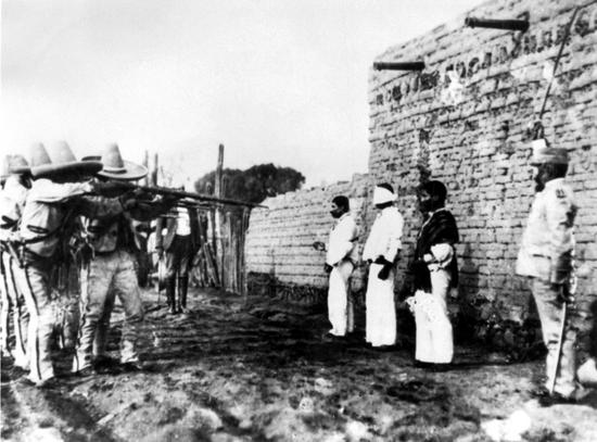 Men Being Executed During Mexican Revolution Editorial Stock Photo ...