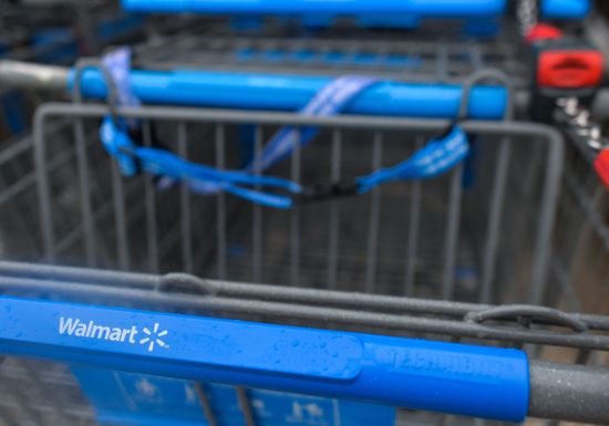 Walmart Carts Seen Front Walmart Store Editorial Stock Photo - Stock ...