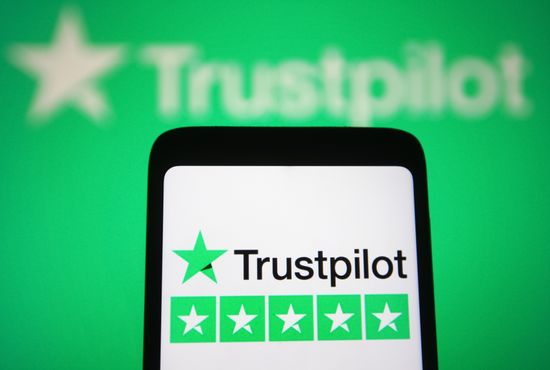 This Photo Illustration Trustpilot Trustpilotcom Logo Editorial Stock ...