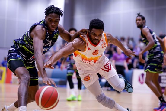 Malcolm Delpeche Bristol Flyers Challenges Noah Editorial Stock Photo ...