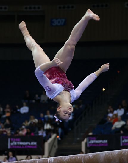 Stanfords Brenna Neault Performs On Balance Editorial Stock Photo ...