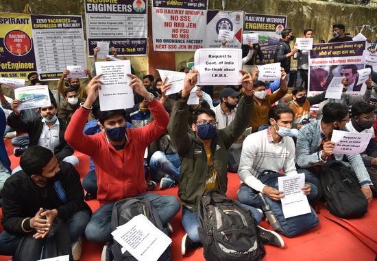 Engineers Staging Protest Demonstration Demanding Jobs Editorial Stock ...