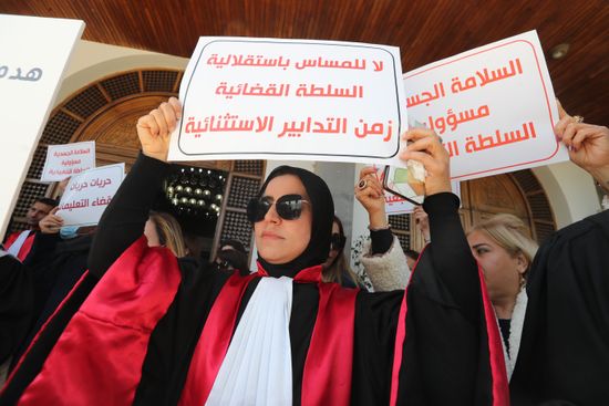 Tunisian Judge Holds Placard Reading Arabic Editorial Stock Photo ...