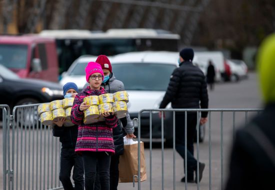 Volunteers Bring Relief Goods Ukrainian People Editorial Stock Photo ...