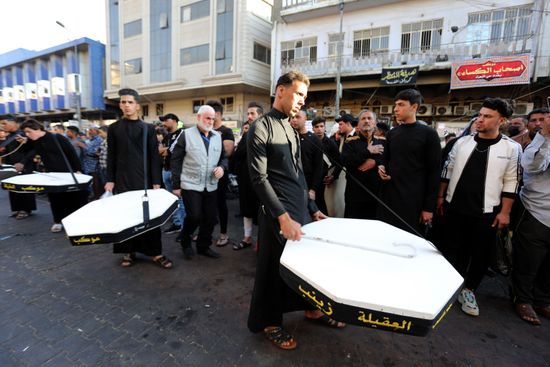 Iraqi Shiite Worshippers Beat On Drums Editorial Stock Photo - Stock ...