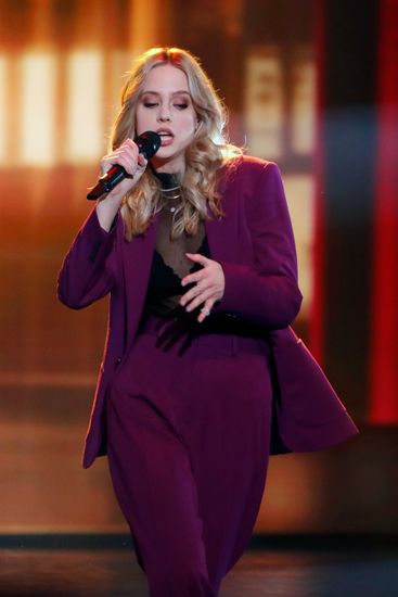 Singer Felicia Lu Performs Her Song Editorial Stock Photo - Stock Image ...
