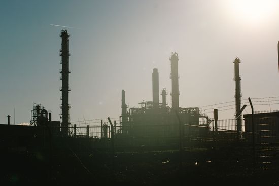 Shell Wesseling Oil Refinery Seen Wesseling Editorial Stock Photo ...
