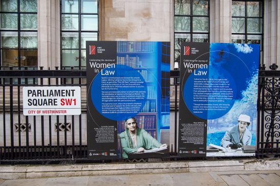 Banners On Railings Outside Supreme Court Editorial Stock Photo - Stock ...