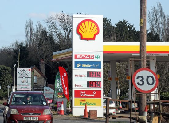Shell Garage On A47 Near Wisbech Editorial Stock Photo - Stock Image ...