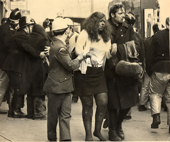 Moorgate Rail Disaster 1975 Rescuers Helped Editorial Stock Photo ...