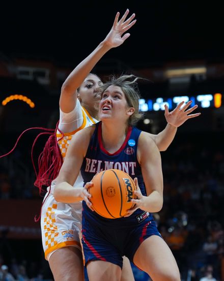 Madison Bartley 3 Belmont Bruins Tries Editorial Stock Photo - Stock ...