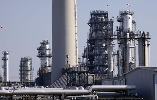 Exterior View Ofthe Miro Oil Refinery Editorial Stock Photo - Stock ...