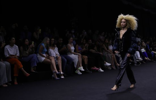 Model Presents Creation Collection Poca Poca Editorial Stock Photo ...
