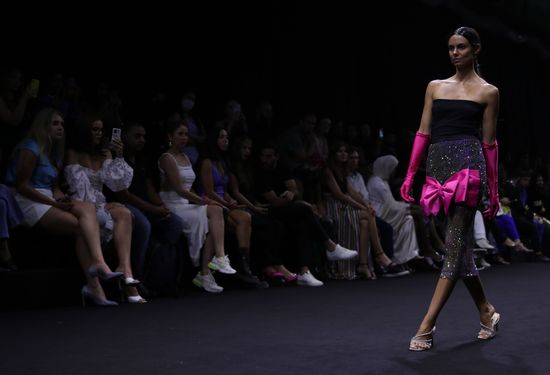 Model Presents Creation Collection Poca Poca Editorial Stock Photo ...