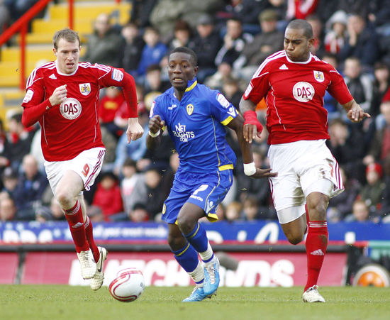 Leeds United Midfielder Max Gradel Battles Editorial Stock Photo ...