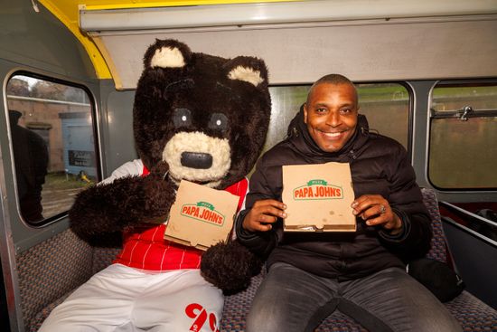 Clinton Morrison Miller Bear Pose Their Editorial Stock Photo - Stock ...