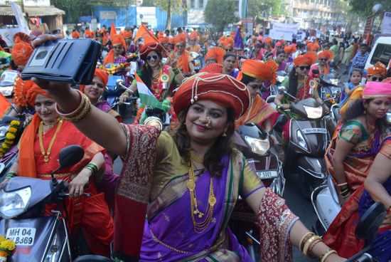 Women Wearing Traditional Attire Participate Procession Editorial Stock ...