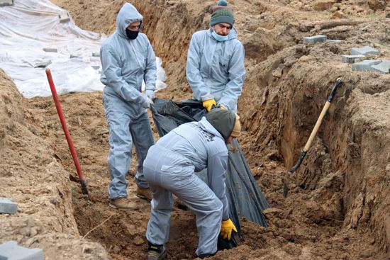 Experts Protective Suits Pull Human Remains Editorial Stock Photo ...