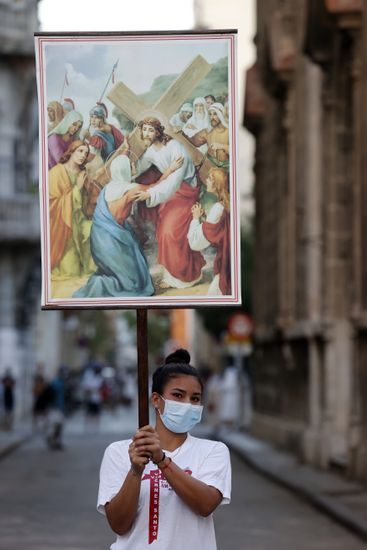 Cuban Catholic Faithful Participate Holy Friday Editorial Stock Photo ...