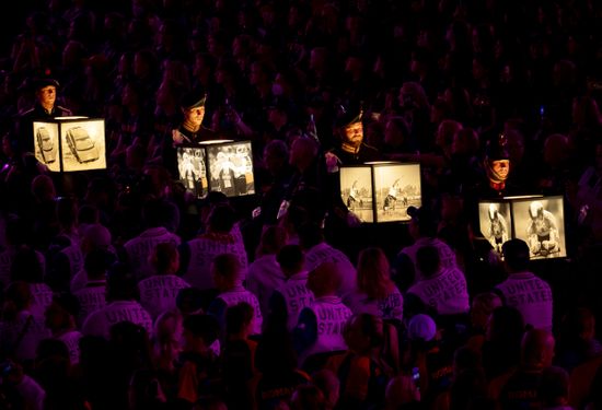 Soldiers Lanterns During Opening Ceremony Invictus Editorial Stock ...