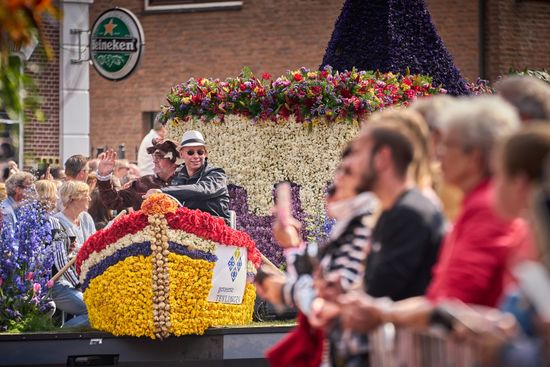 Flower Carriages Drive Through Lisse During Editorial Stock Photo ...
