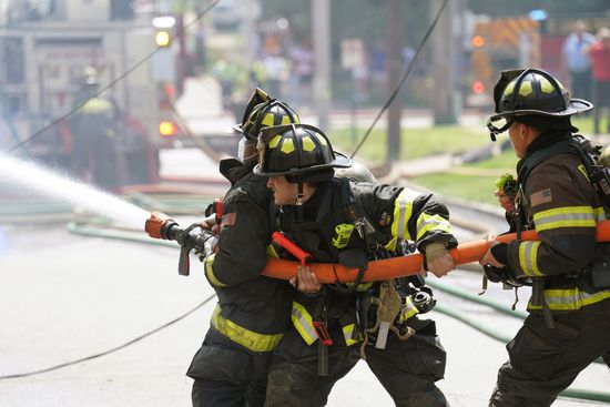 St Louis Firefighters Advance Hose Line Editorial Stock Photo - Stock ...