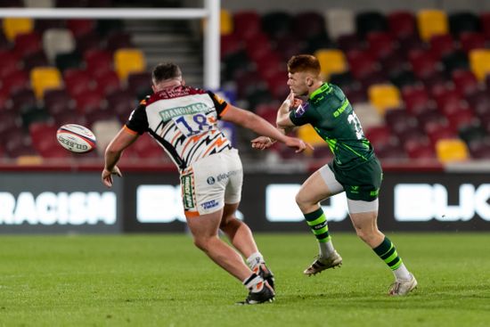 Caolan Englefield London Irish Passes Ball Editorial Stock Photo ...