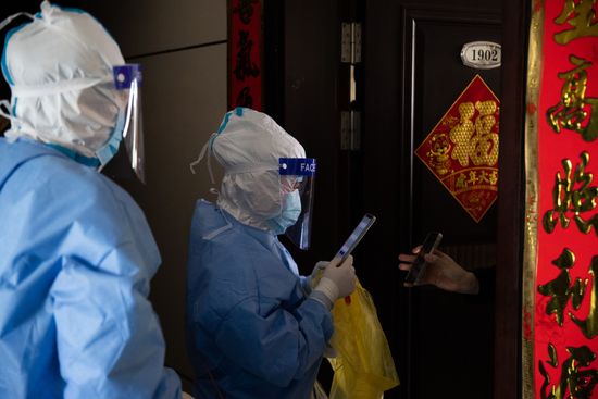 He Yanping R Scans Residents Health Editorial Stock Photo - Stock Image ...