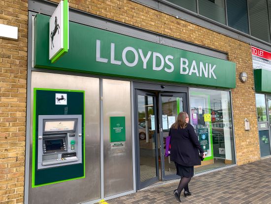Branch Lloyds Bank On Slough Trading Editorial Stock Photo - Stock ...