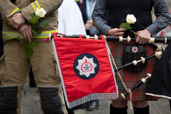 Firefighter Piper Fire Bridge Union Hold Editorial Stock Photo - Stock ...